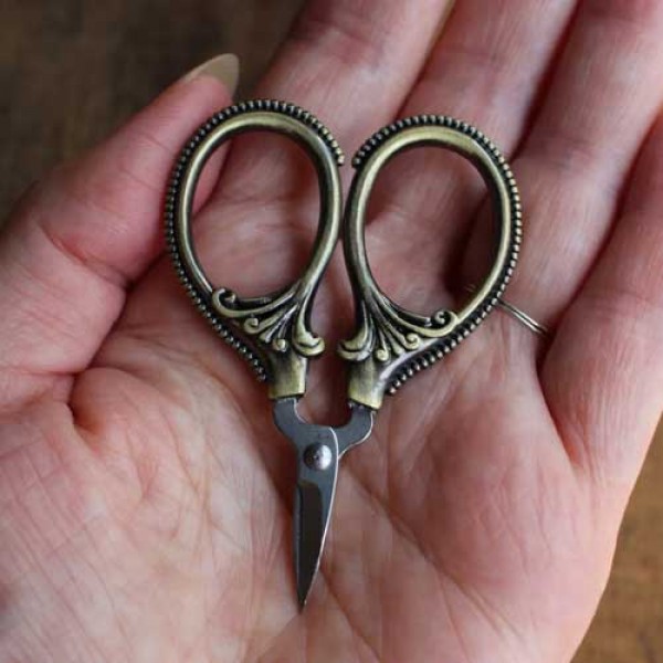 2.5" (6.3cm) Mini Embroidery Scissors - Antique Gold | Pliers, Cutters