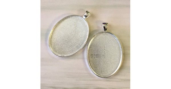 Bright Silver Plated 40x30mm Oval Bezel Pendant Setting | BASEMETAL ...